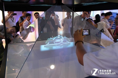 High Resolution 360 Degree Holographic Display Showcase In shop ...