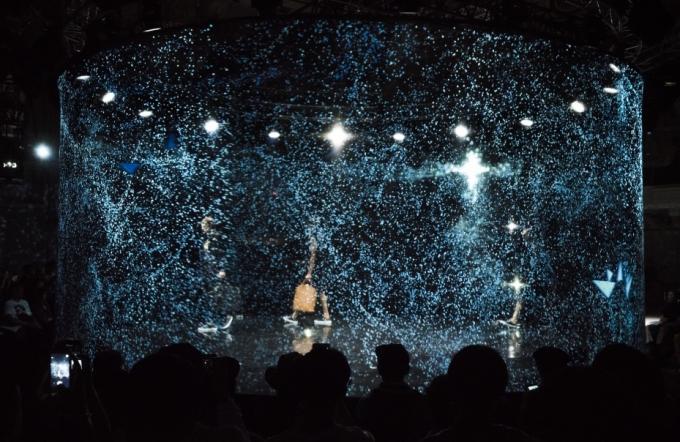 Reusable 3D Holographic Projection System HoloGauze Screen Mesh Screen ...