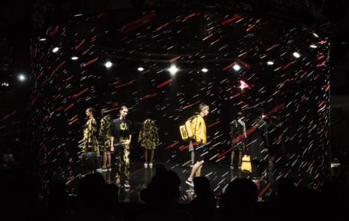 Hologram Gauze 50m Transparent 3D Holographic Projection Screen