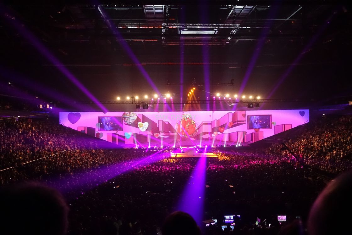 Foil 45 Degree Stage Holographic Projection System Virtual 5x6 Meter