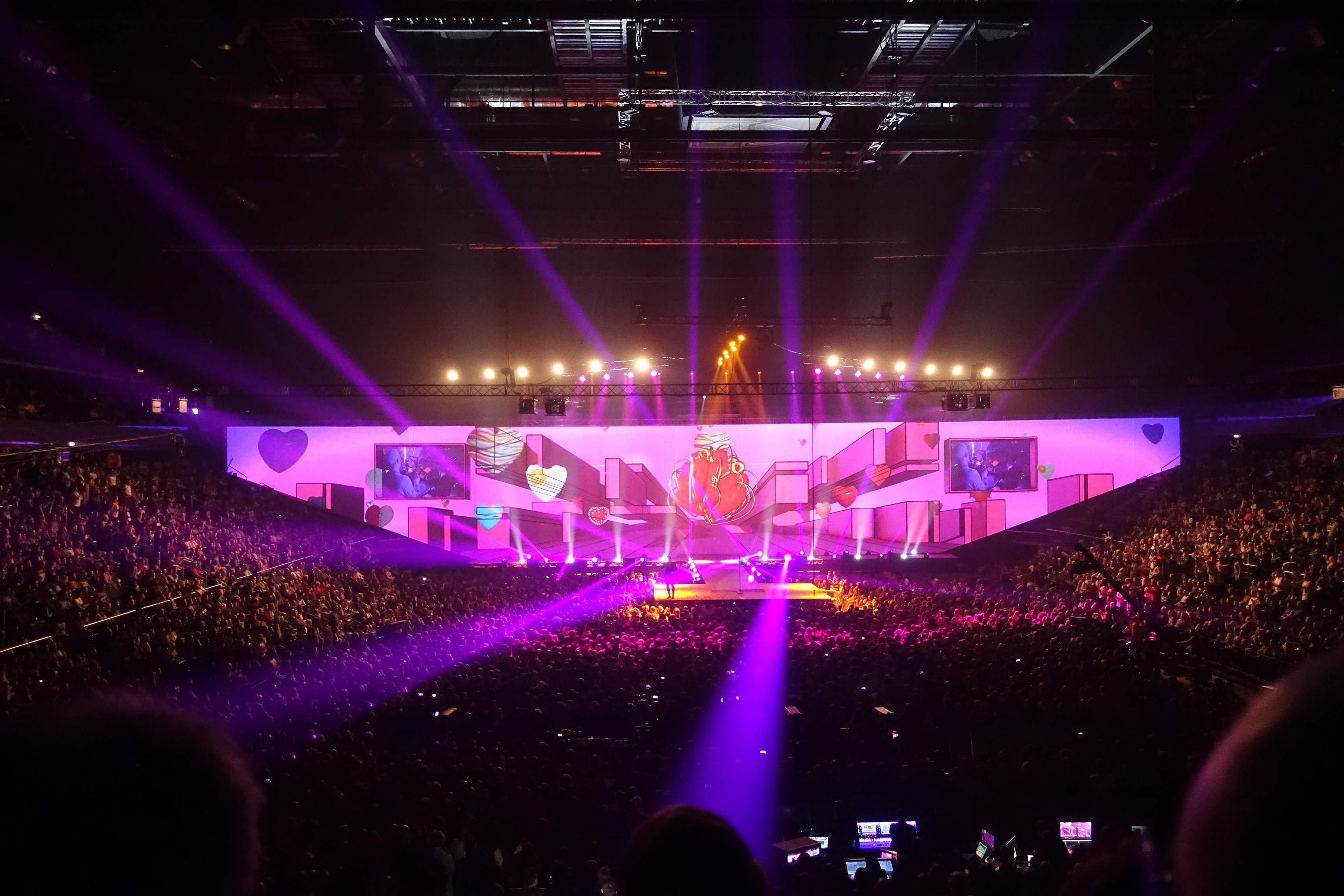 Front / Rear Transparent Hologram Show Screen Projection Screen ...