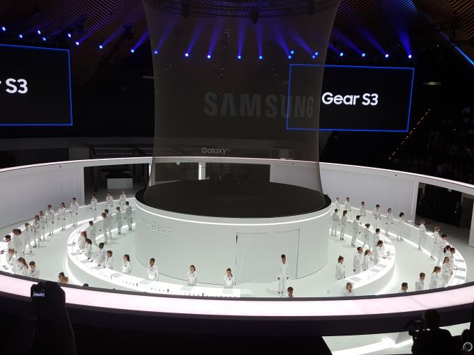 Custom HD Video Based 3d Holographic Projection System For Hologram ...